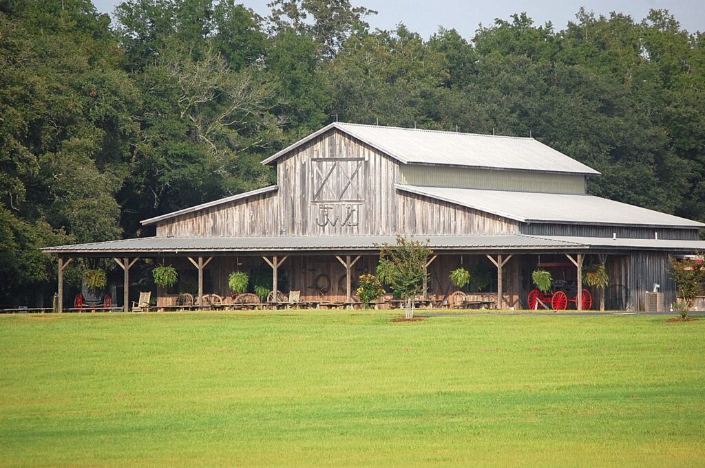 The Farm Gallery - Oak Hollow Farm in Fairhope, AL